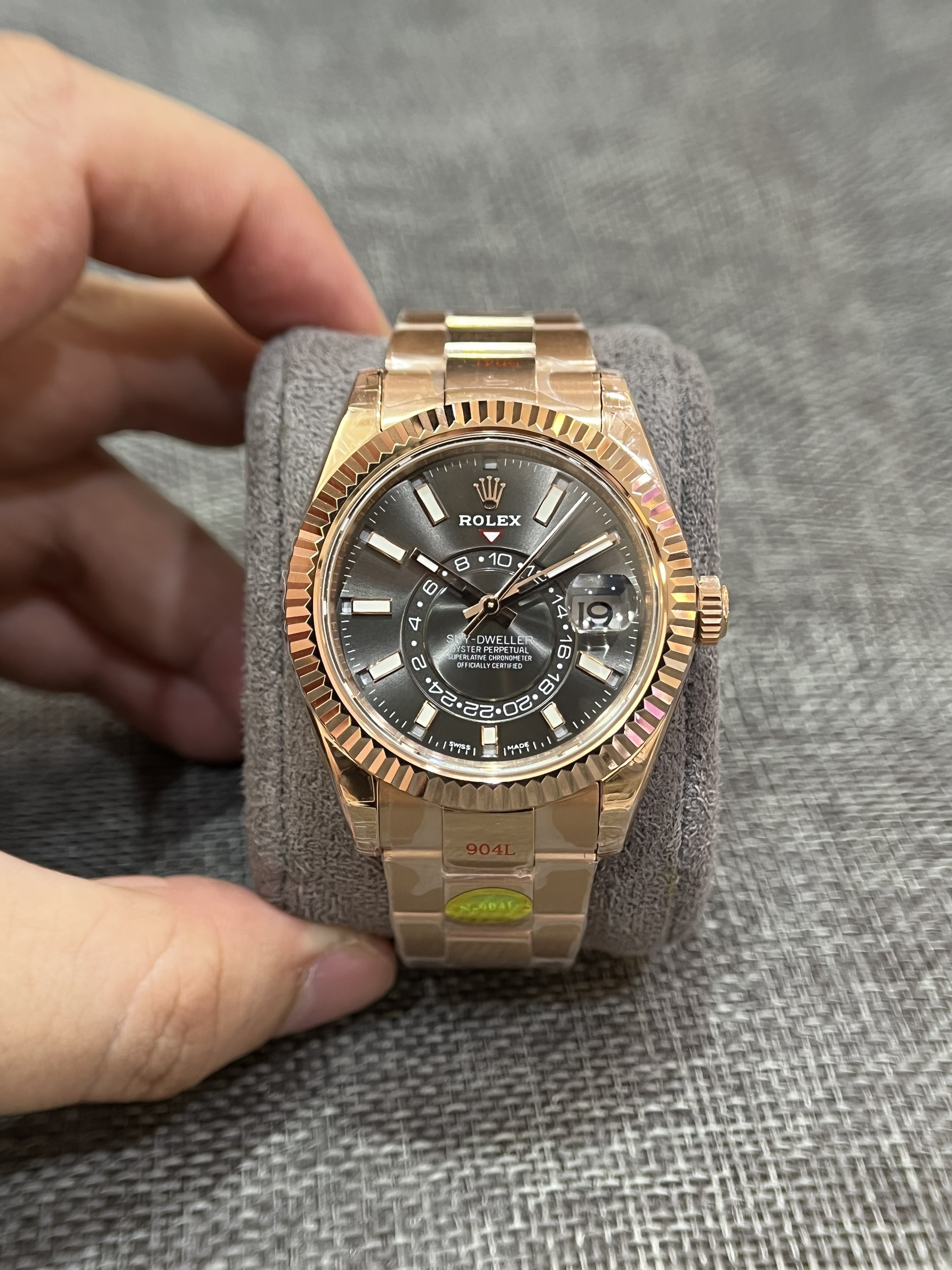 TÌM HIỂU VỀ THỊ TRƯỜNG ĐỒNG HỒ ROLEX REP CAO CẤP - Đồng Hồ Rep Cao Cấp